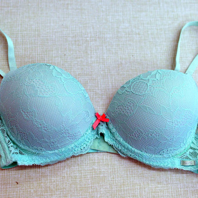 Lingerie moda íntima: Como funciona a fábrica da Hope - Terra